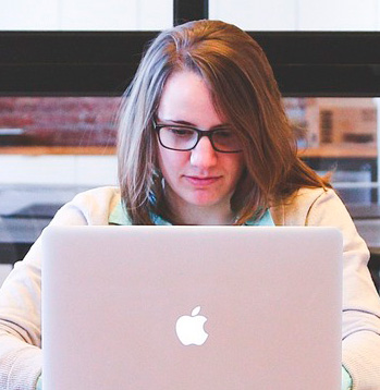 Людмила Гальтяева: Студент